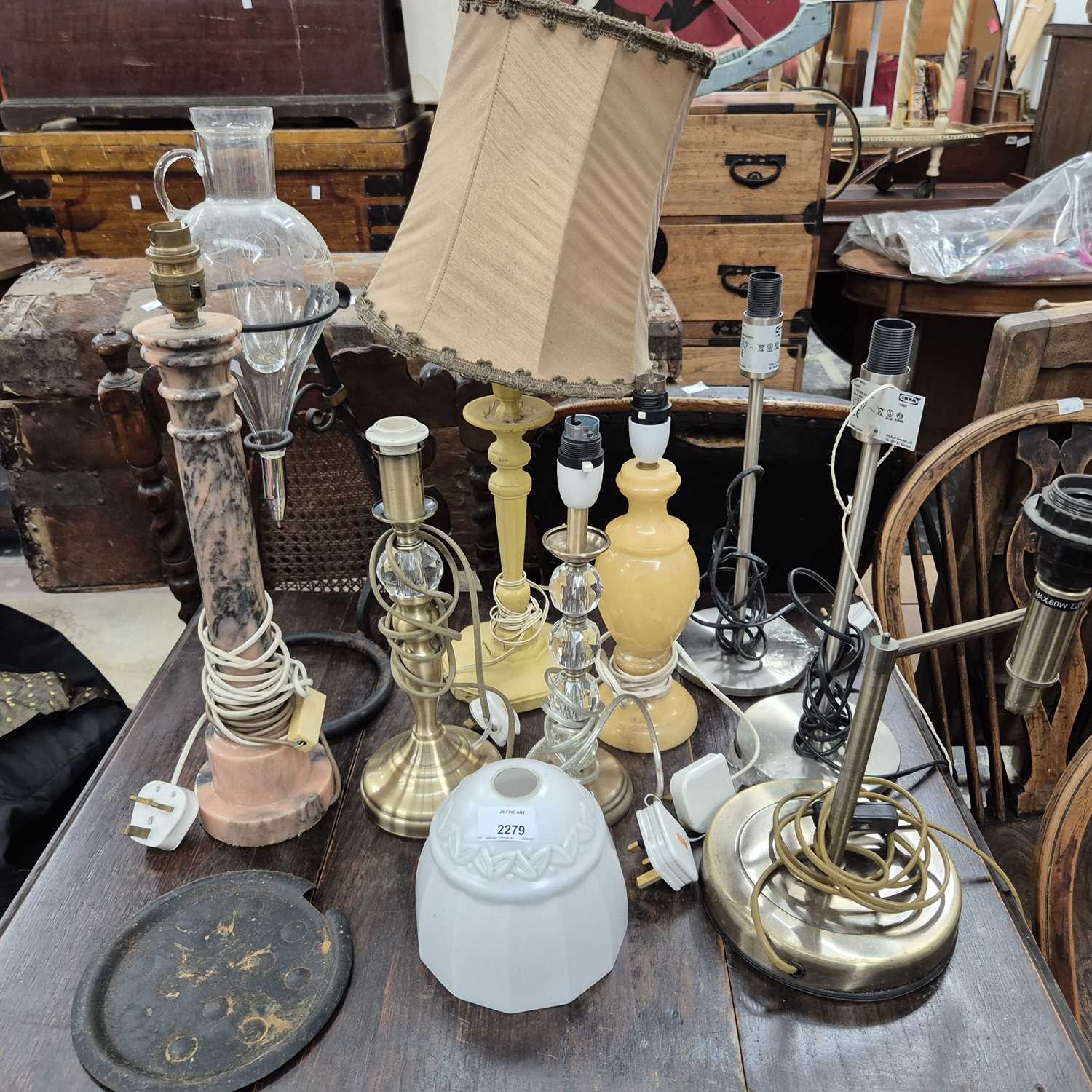 Lot 2279 - Various table lamps.