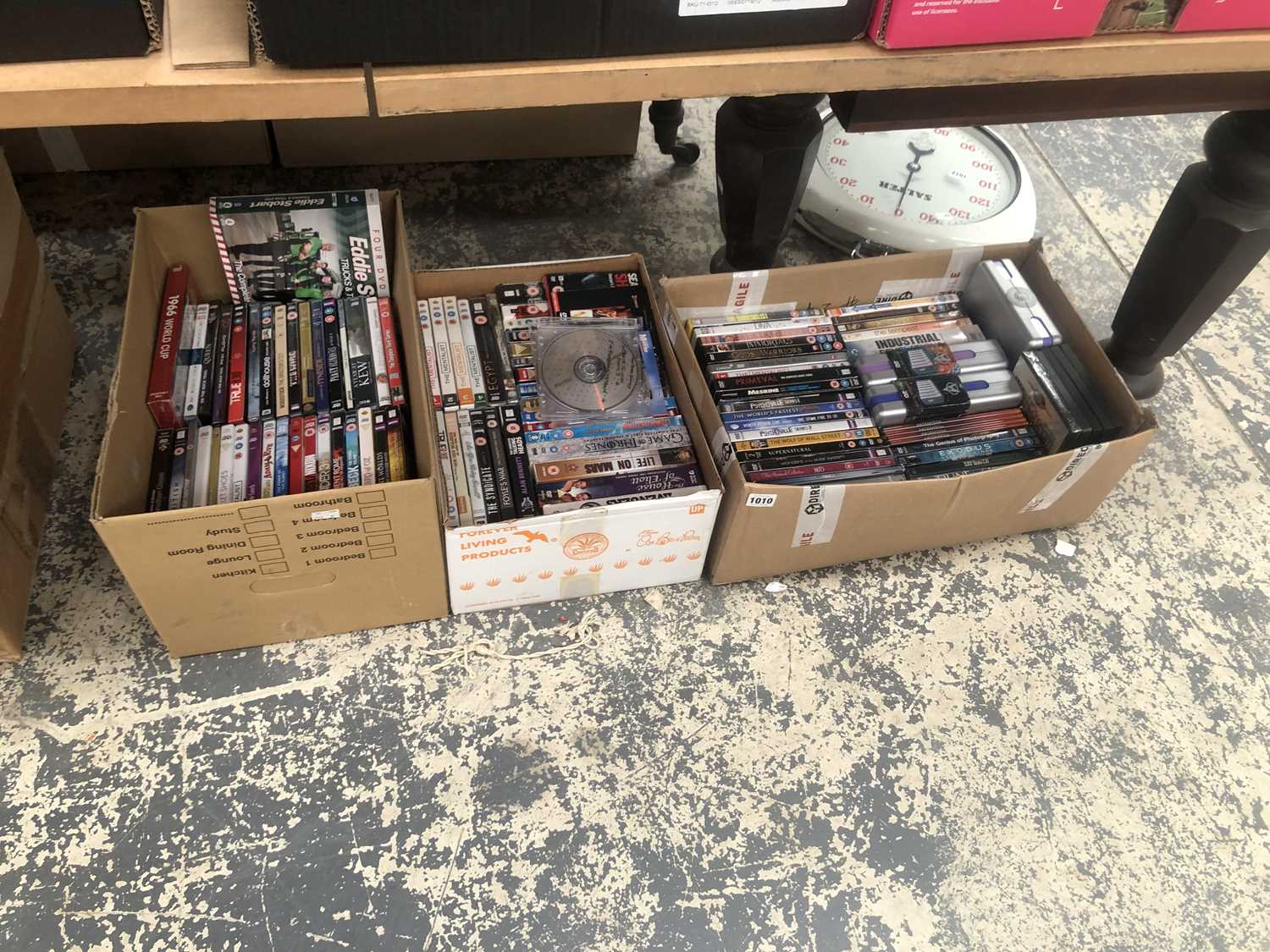 Lot 1010 - A large collection cased DVDs
