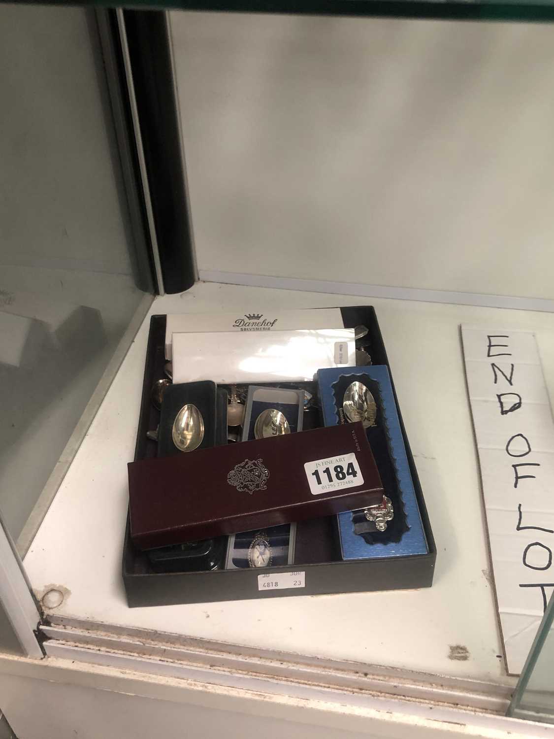 Lot 1184 - A collection of souvenir tea spoons,
